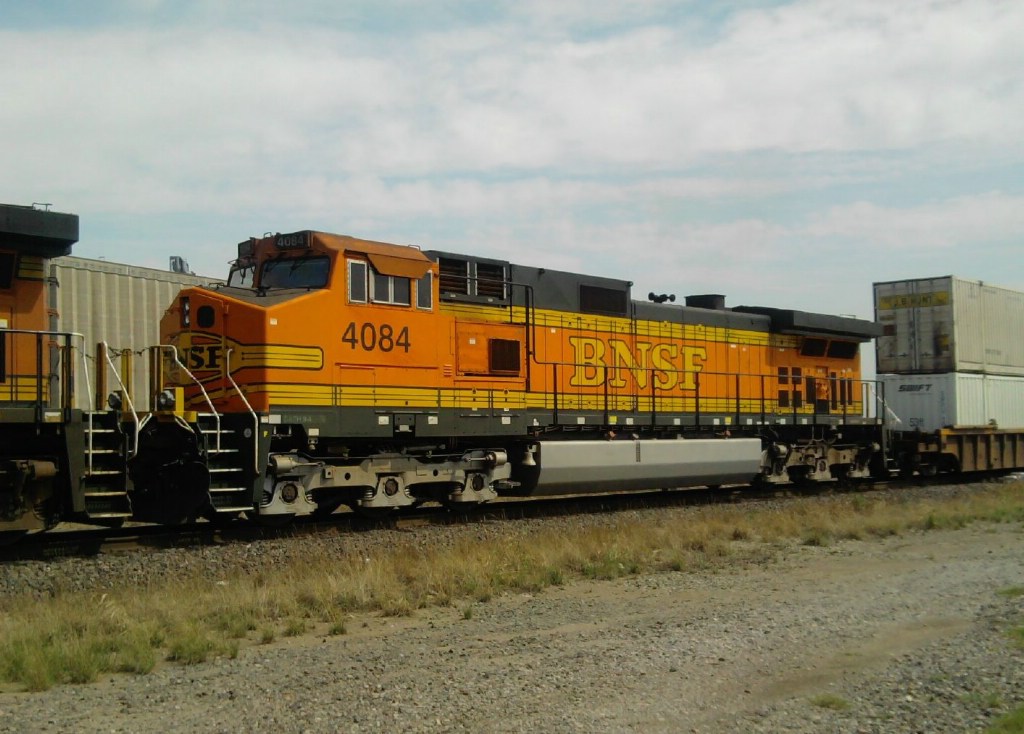 BNSF 4084